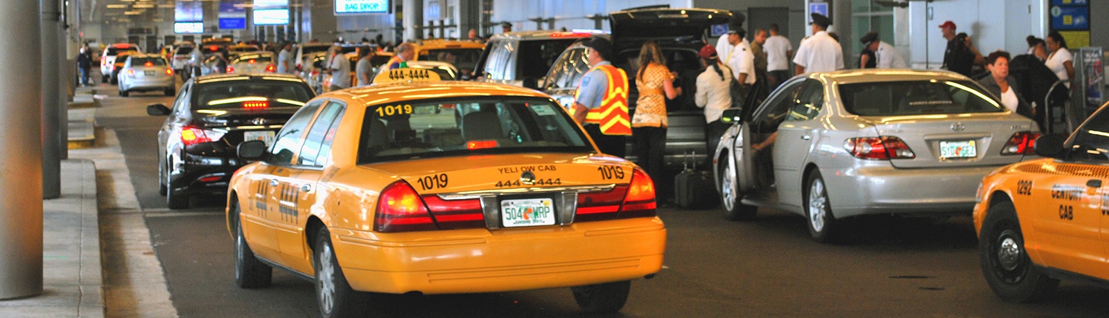 Taxi Service (Miami) - Just In Time Travels